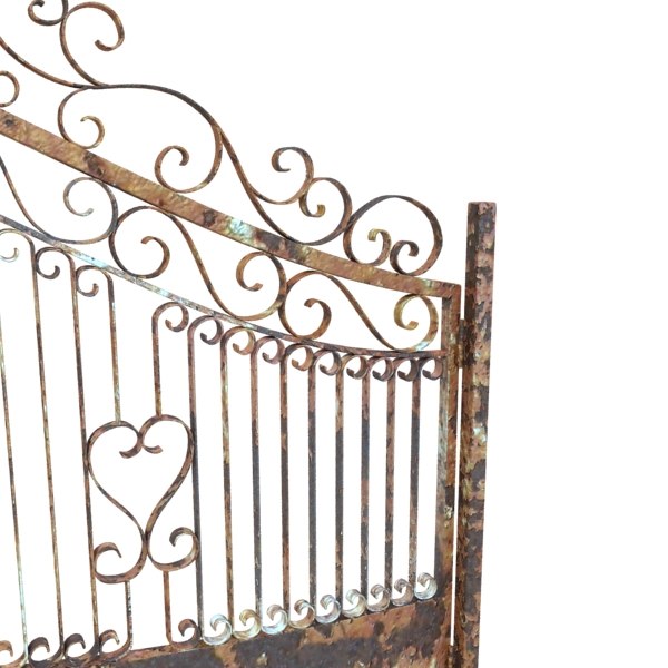 maya iron gate 01 resolution