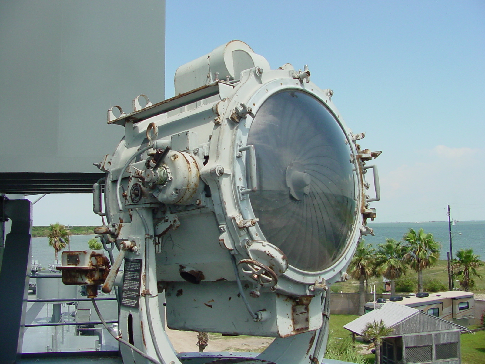 Stock signal light ship